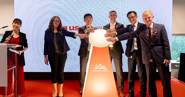Lilly invests SGD $42M in new Digital Health Hub in Singapore ...