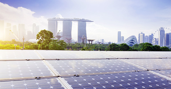 Sembcorp, PUB open one of world's largest floating solar farms on ...
